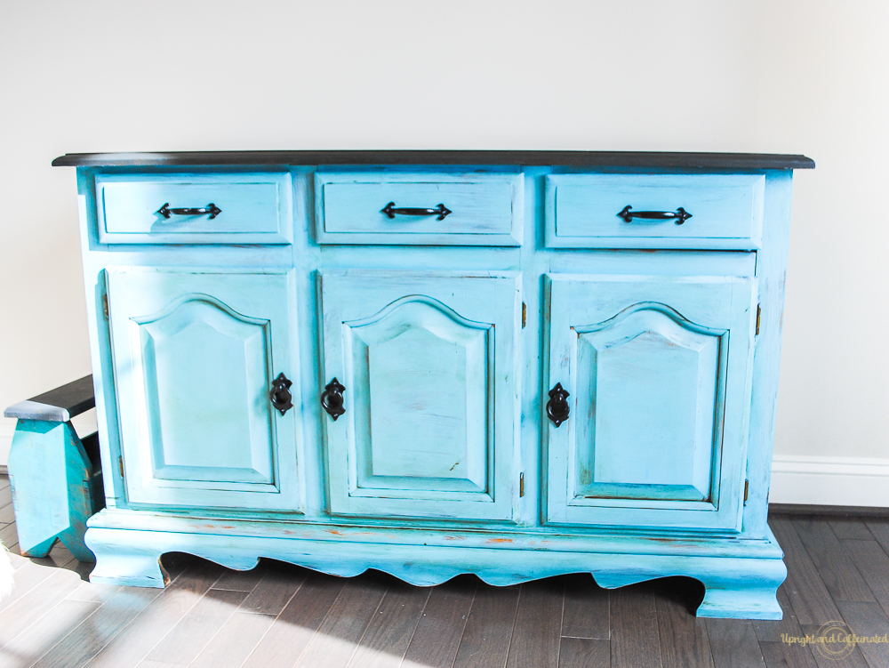 53 Gorgeous Blue Painted Furniture Ideas - H2OBungalow
