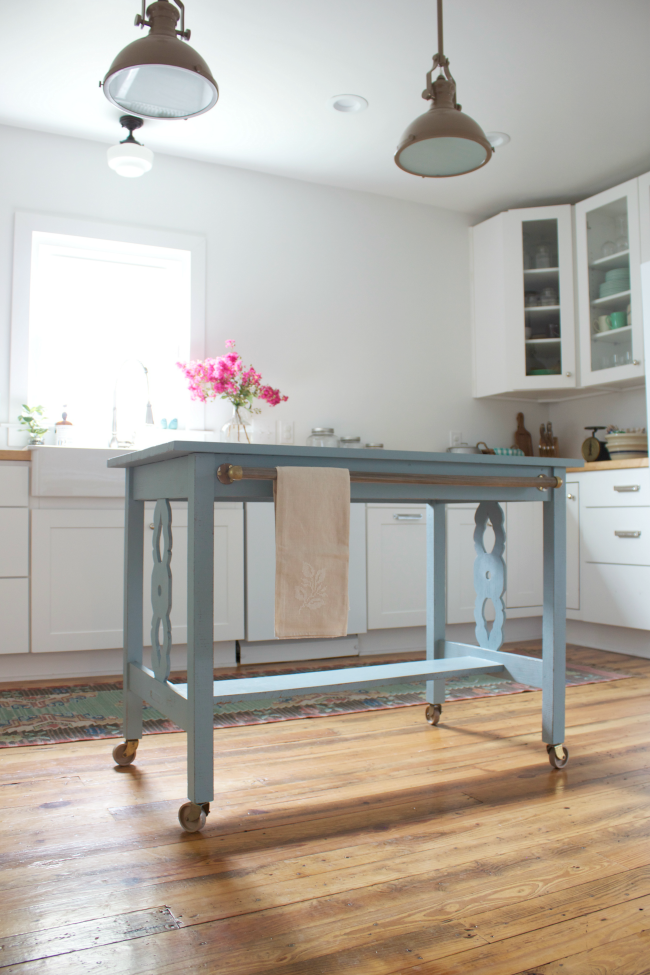 53 Gorgeous Blue Painted Furniture Ideas - H2OBungalow