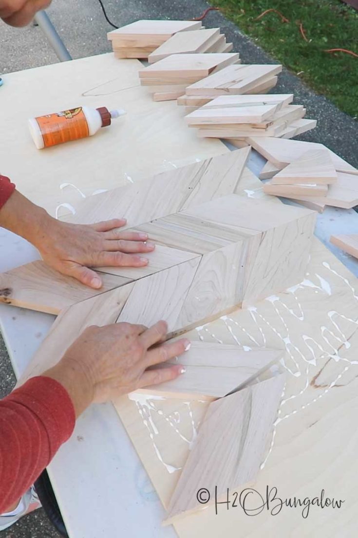 Chevron DIY Coat Rack Tutorial Free Woodworking Plans - H2OBungalow