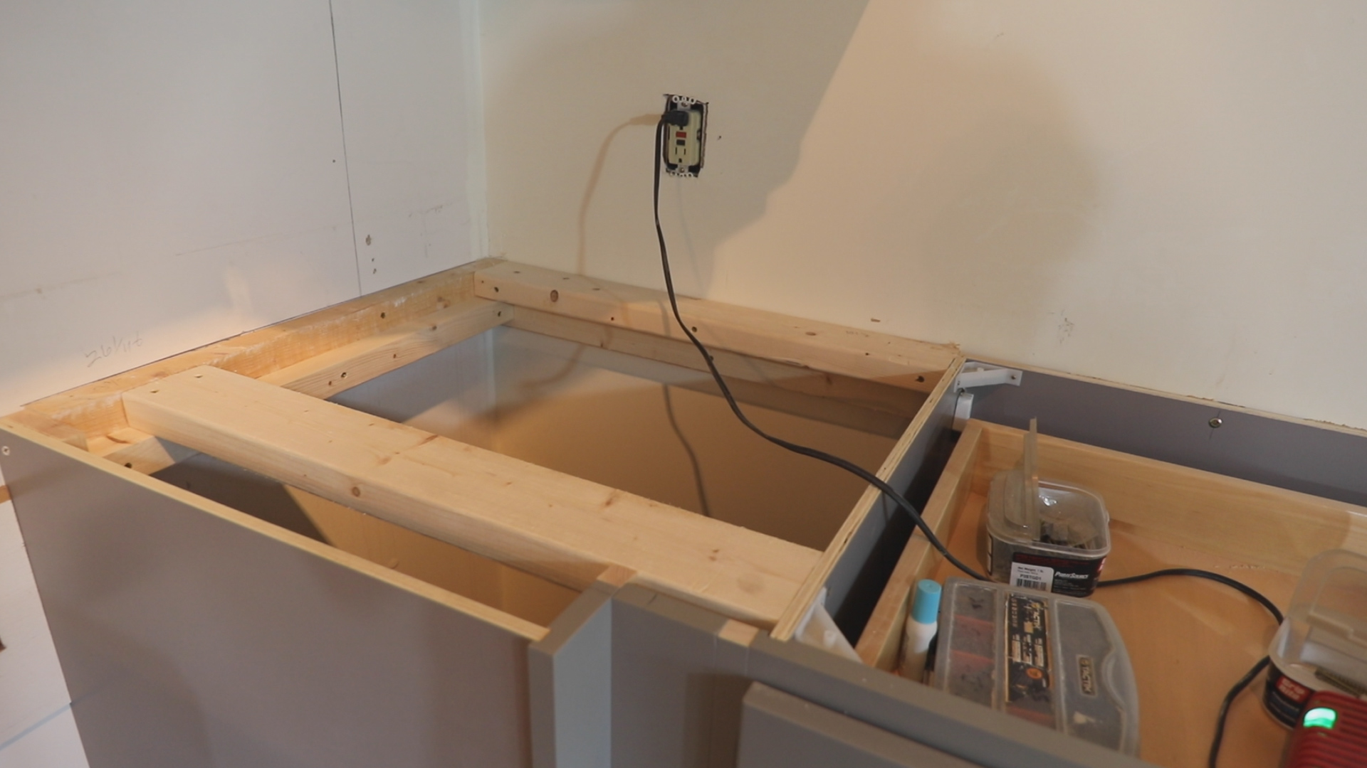 How To Make A DIY Wood Countertop - H2OBungalow